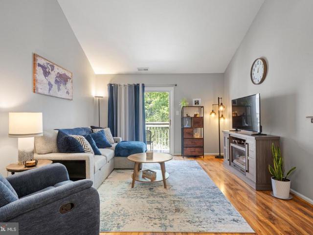 1095 Tristram Circle