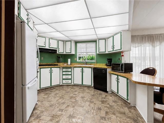 10961 Las Casitas