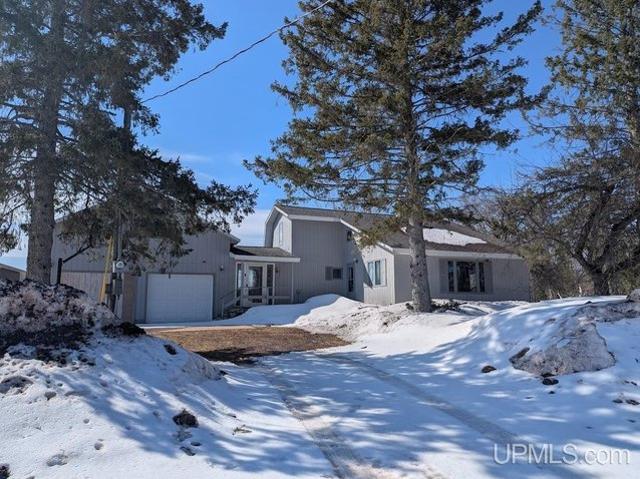 10961 Riikonen Rd, Mass City, MI 49948