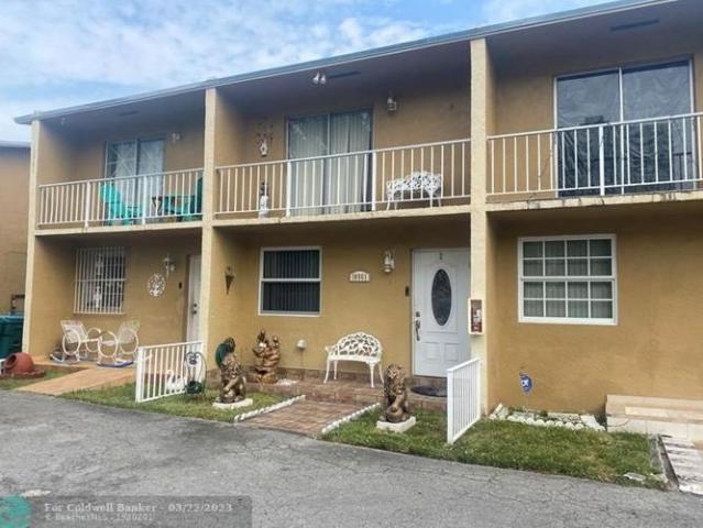 10961 SW 5th St #L2, Miami, FL 33174