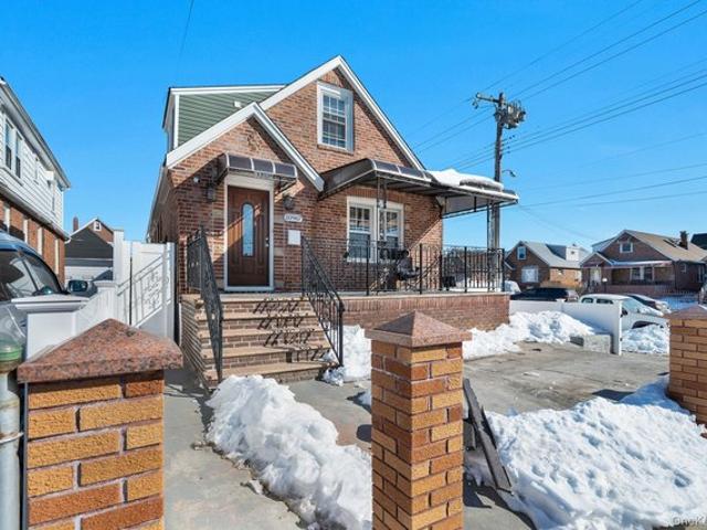 10967 st, South Ozone Park, NY 11420