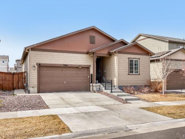 10965 Hayloft Street