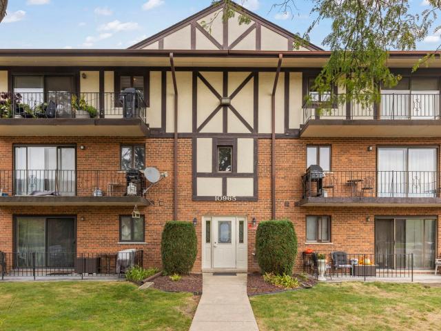 10965 S 84th Ave, Unit 3C, Palos Hills, IL 60465 | MLS #12613 | Compass