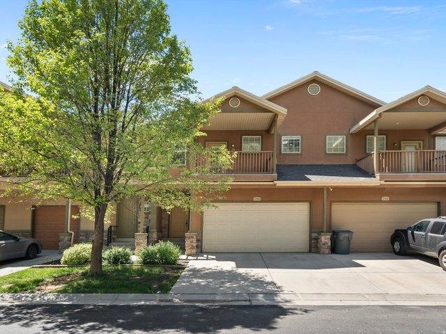 10968 Maple Farms Ln S, South Jordan, UT 84095
