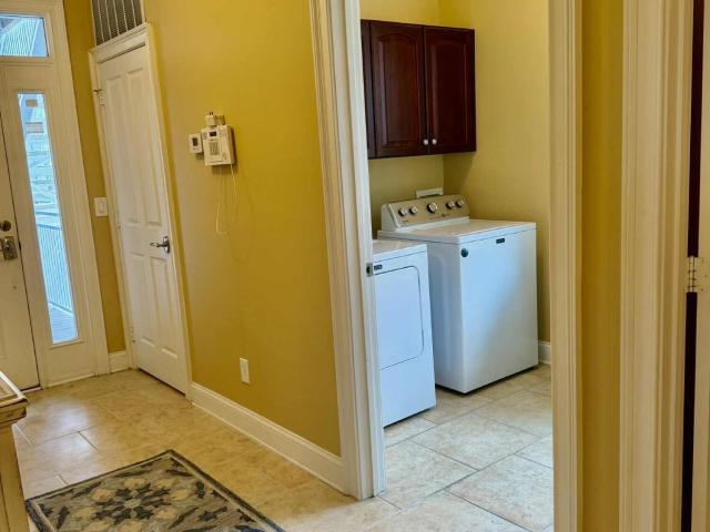 1096 Bridgeview Lane A204
