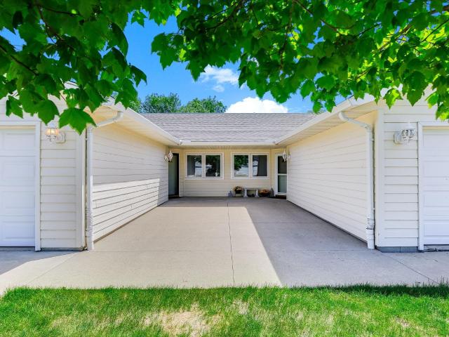 1096 Prairie View Drive SW
