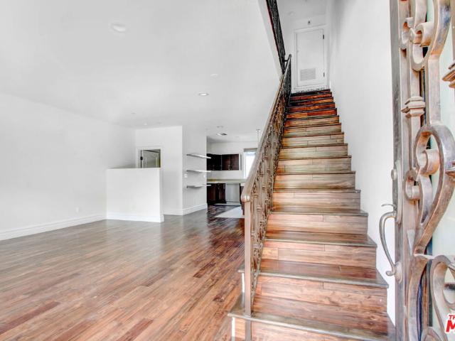 1096 S Bedford Drive 102