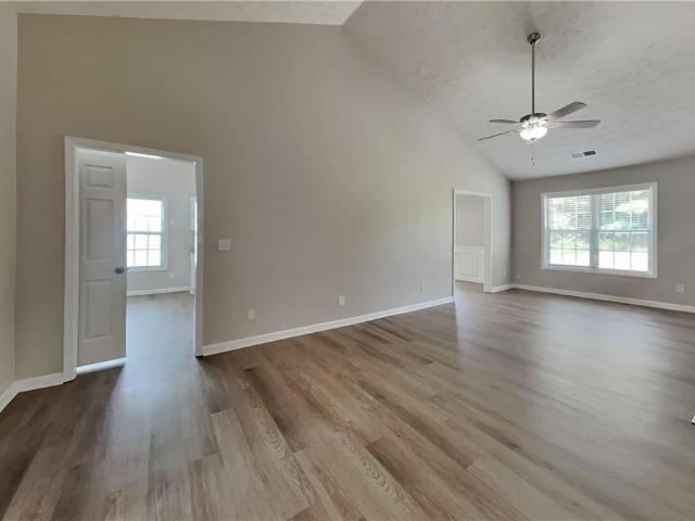 1096 Sham Pointe Drive