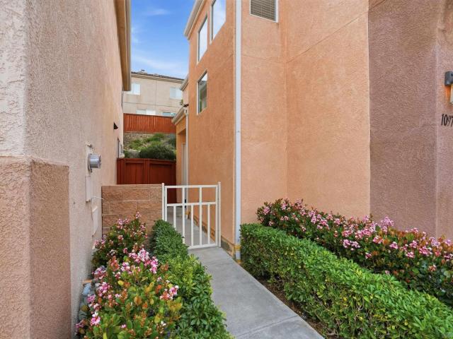 10973 Caminito Arcada, San Diego, CA 92131 | MLS #260006 | Compass