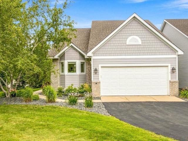 10970 Kiawah Dr, Eden Prairie, MN 55344
