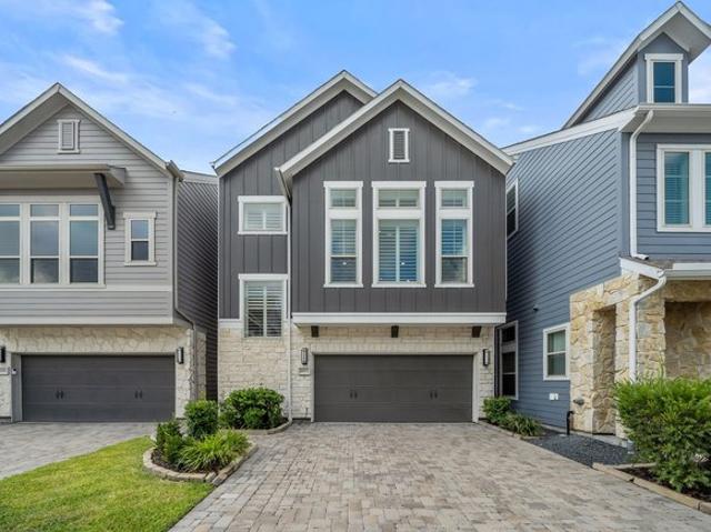 10971 Swang Link Dr, Houston, TX 77043