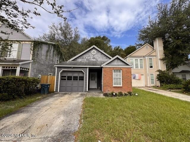 10976 Traci Lynn Dr, Jacksonville, FL 32218