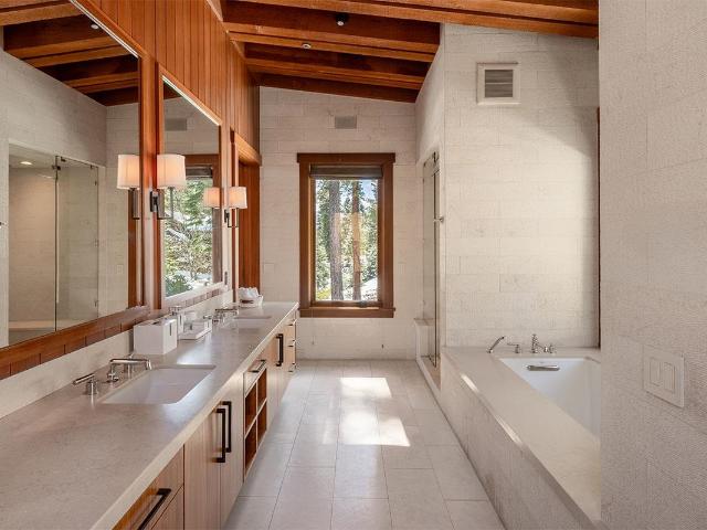 10976 Olana Dr, Truckee, CA 96161 | MLS #20261