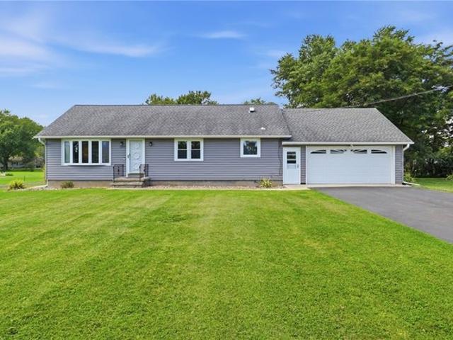 1097 and 1095 Manitou Rd, Hilton, NY 14468
