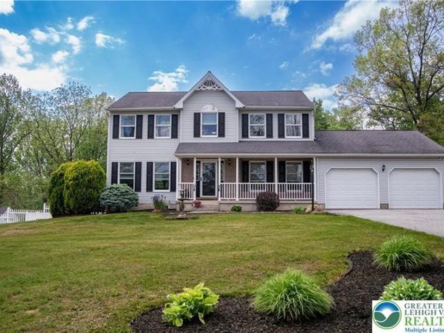 1097 Delps Rd, Lehigh Township, PA 18038