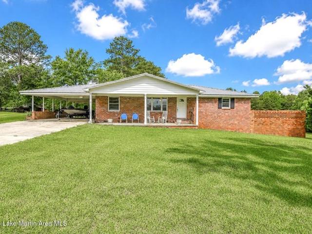 1097 Lamberth Rd, Alexander City, AL 35010