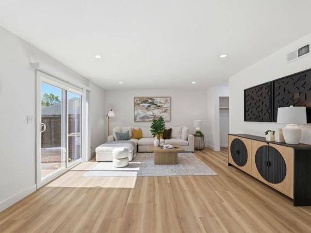 1097 Ribisi Cir, San Jose, CA 95131