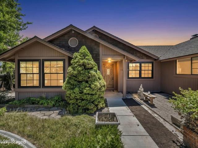 1097 Stagecoach Ln, Carson City, NV 89703