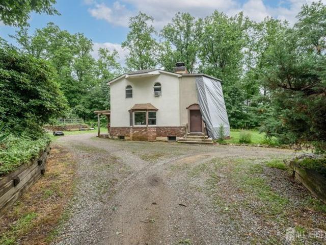 1097 State Route 173, Bethlehem, NJ 08802