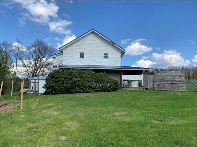 1097 Work Dr, Sigel, PA 15860