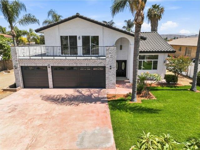 10980 Norwood Ave, Riverside, CA 92505
