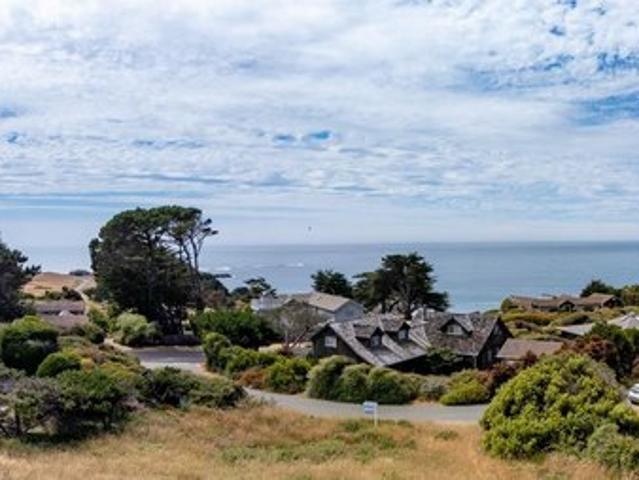 10980 Pallette Dr, Mendocino, CA 95460