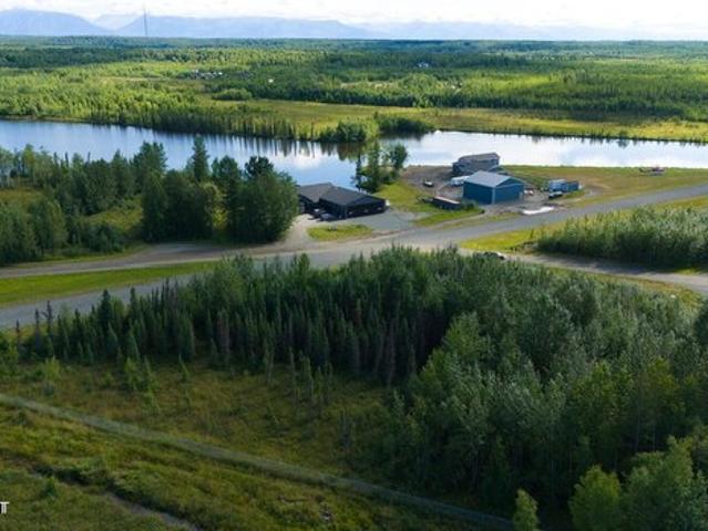 10981 W Eastwind Cir, Big Lake, AK 99623