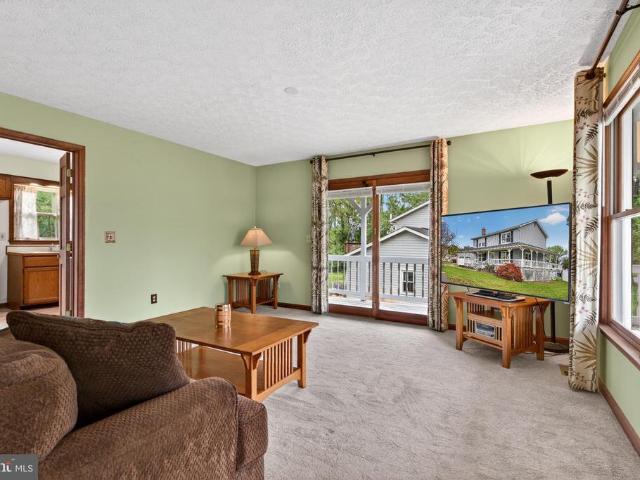 10985 Blake Lane