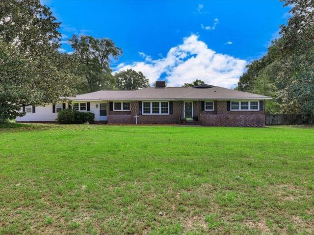 10989 S 23 Hwy, Girard, GA