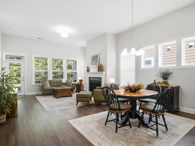 1098 Old Field Drive