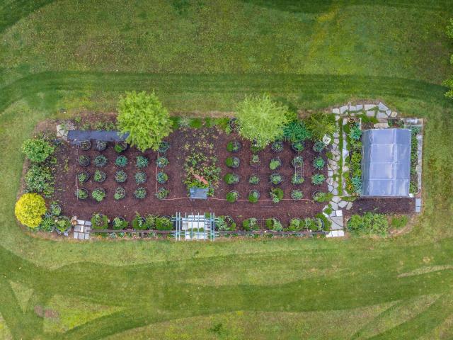 1098 Fred Gibbs Rd