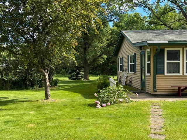 1098 th Avenue SW