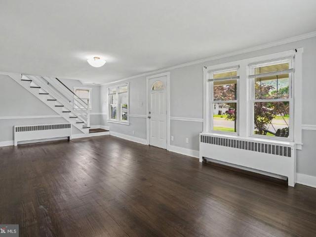 10992 Roxbury Road