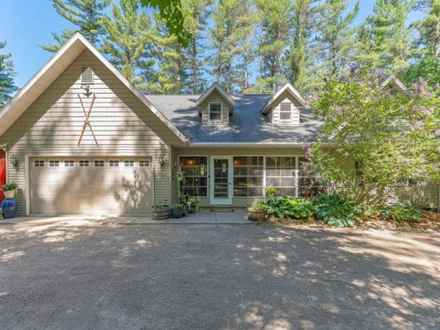 10997 Patrice Pines Ln, Minocqua, WI 54548