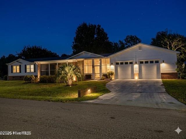 1099 Nautical Ln, Calabash, NC 28467
