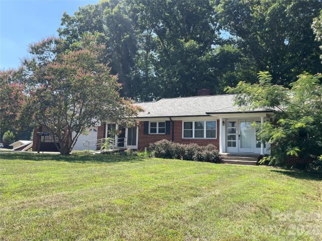 1099 Amherst Road