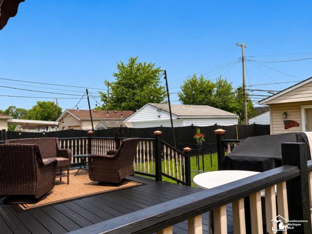 1099 Cora Street