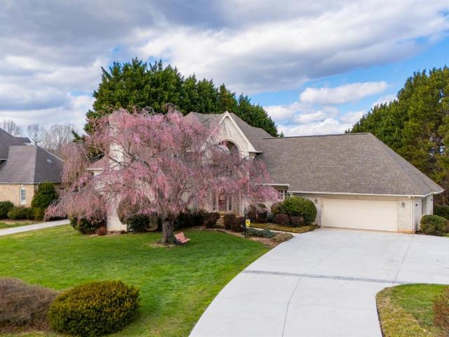 1099 Shasta Lane