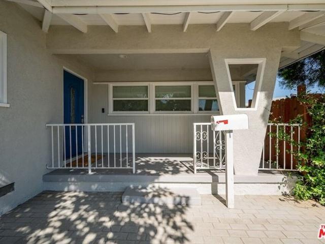 10900 Whitaker Ave, Granada Hills, CA 91344