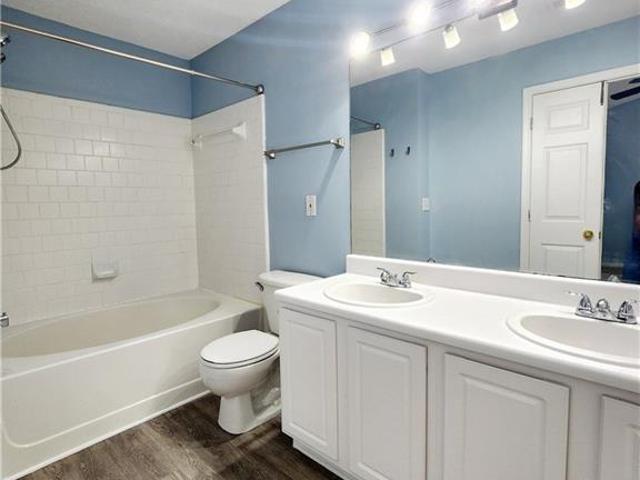 10900 Wittenridge Dr, Unit H8, Alpharetta, GA 30022 | MLS #7740