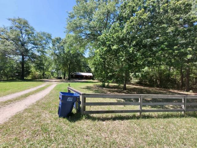 10900 Hwy 156