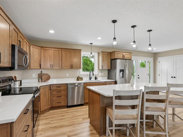 10901 Highway F17 W