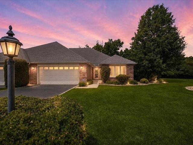10902 W 82nd Ct, Saint John, IN 46373