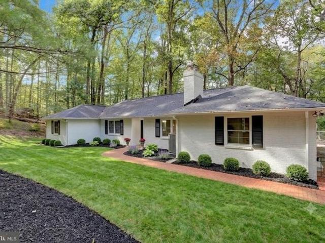 10902 Baronet Rd, Owings Mills, MD 21117