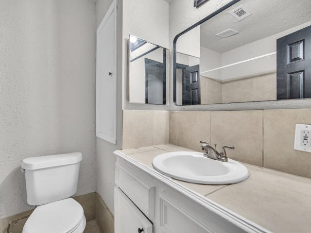 10902 Jutland Rd, Houston, TX 77048 | MLS #9571