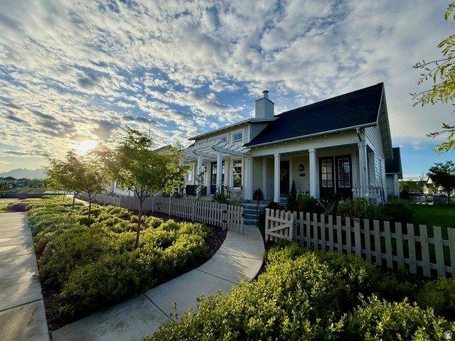 10907 S Lake Island Dr, South Jordan, UT 84009