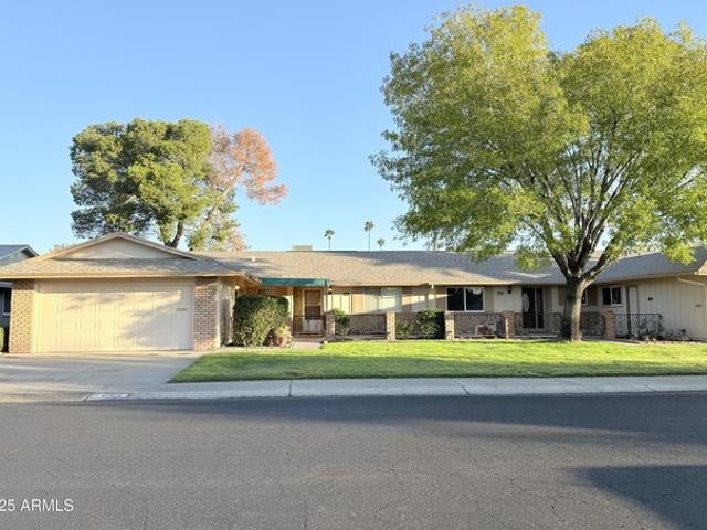 10904 W Cameo Dr, Sun City, AZ 85351