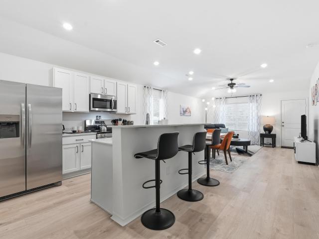 10904 Mason Drive