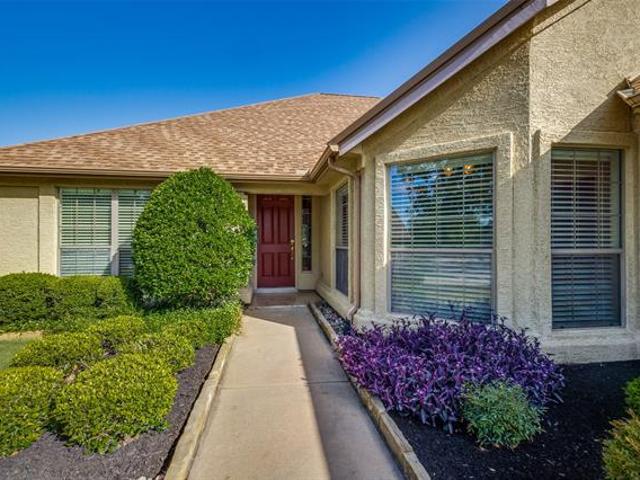 10904 Sandstone Drive