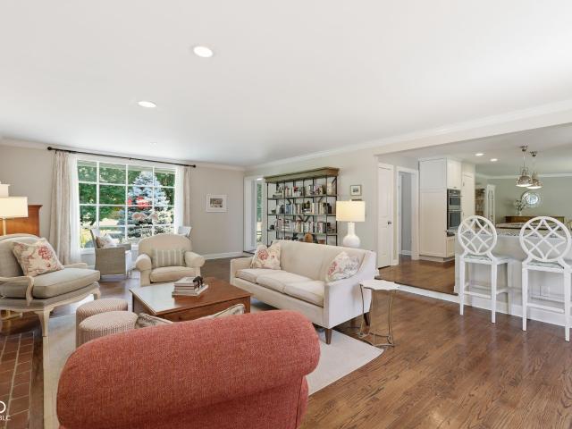 10904 Spring Mill Lane